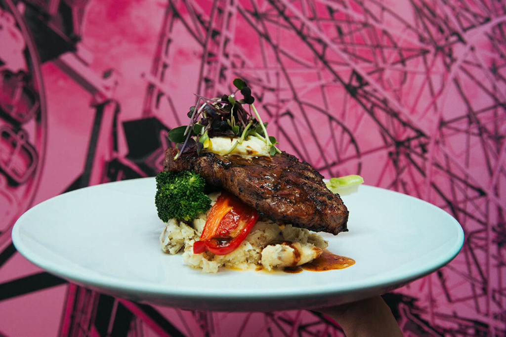 Restaurant - Home Page - Big Fish Steak & Lounge